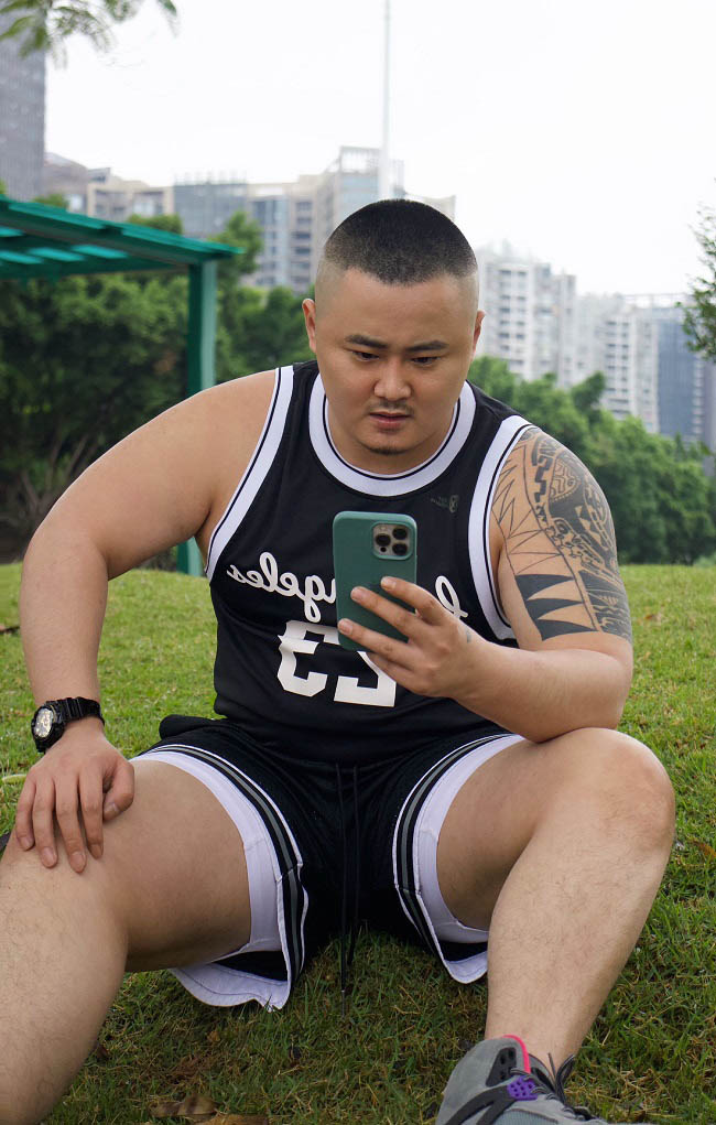 肉壮痞子大熊导航